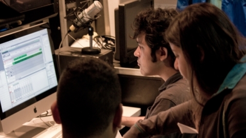 Teachlr.com | Fundamentos de la Producción Radial